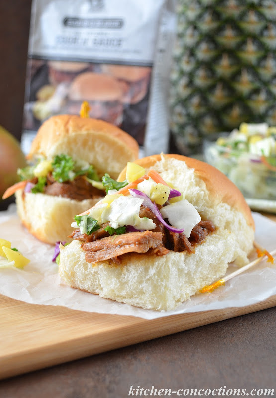 Slow Cooker Hawaiian Bar-B-Q Pulled Pork Sliders with Tropical Slaw ...